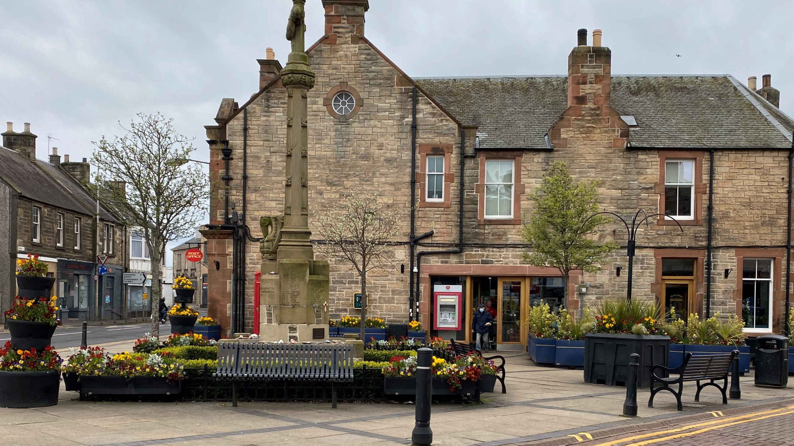 Tranent | Towns of East Lothian | Garden Stirling Burnet